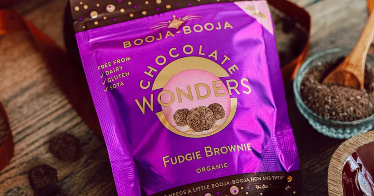Booja-Booja Organic Fudgie Brownie Chocolate Wonders 65g – Gifts for ...